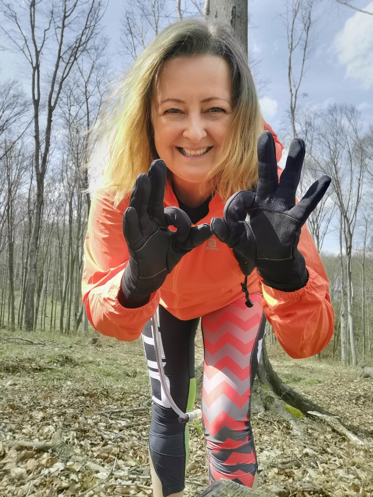 Test rękawiczek Trekmates Ullscarf • Paker Lab